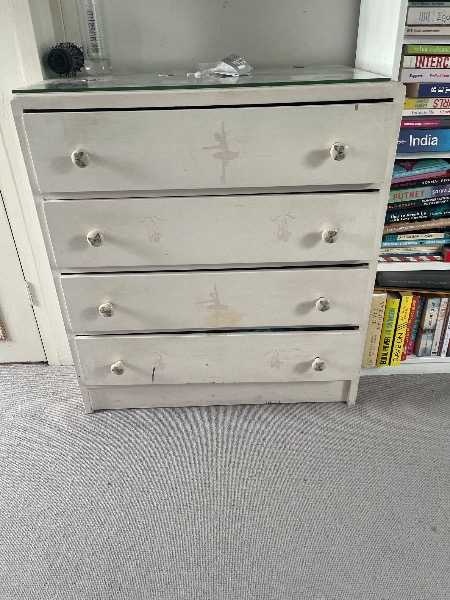 Freecycle: Chest of draws